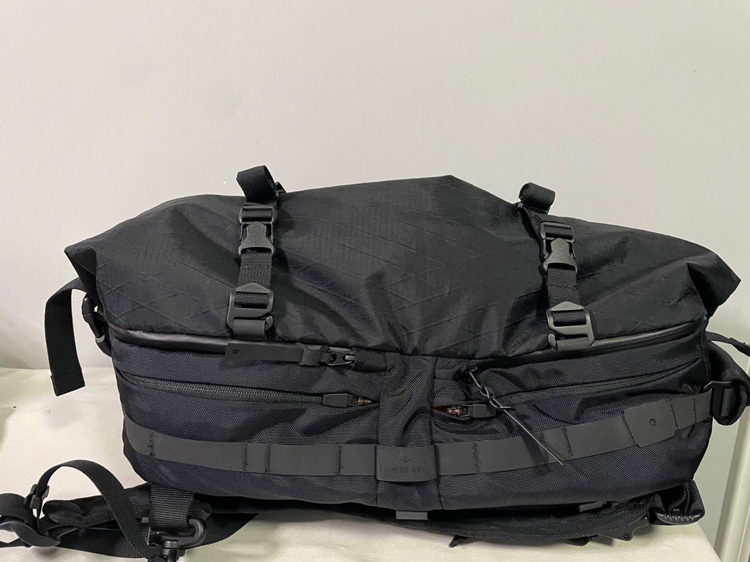 CODEOFBELL X-PAK EVO - Sling Pack (L) pitch black + BACKPACK HARNESS ...