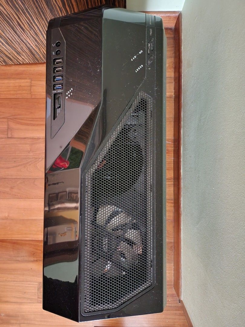 Computer Desktop Casing with Accessories, Computers & Tech, Parts ...