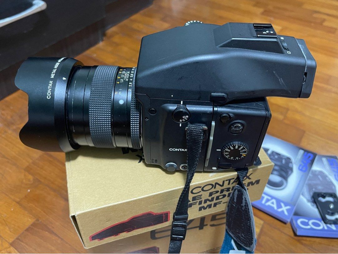 Contax 645 full kit set, Photography, Cameras on Carousell
