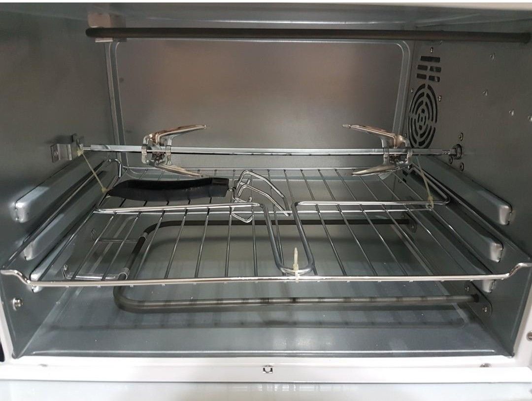 Cornell Electric Ovens 28L, TV & Home Appliances, Kitchen Appliances ...