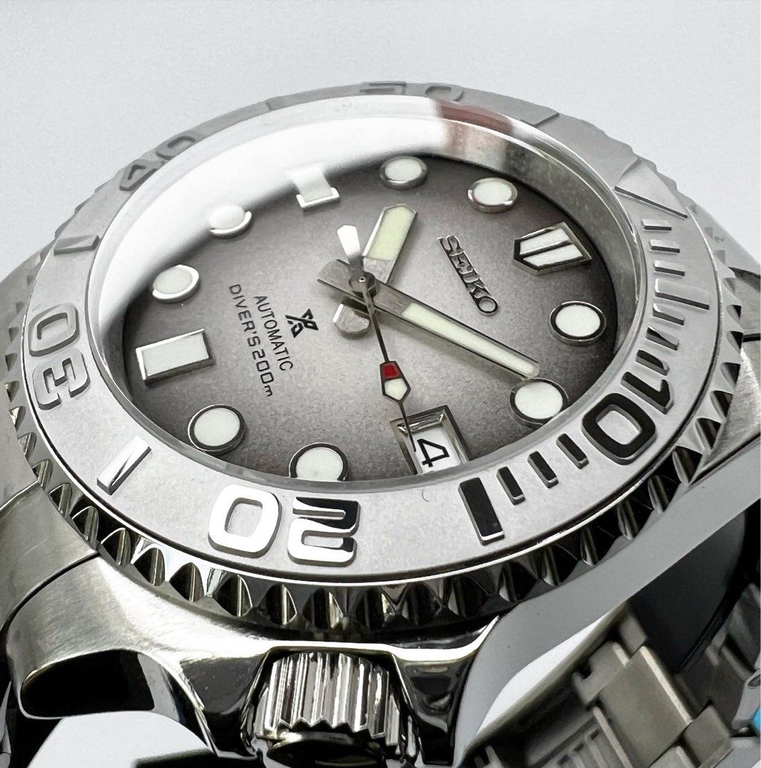 Custom Seiko Mod Grey Fade Yachtmaster 40mm, Men's Fashion, Watches ...
