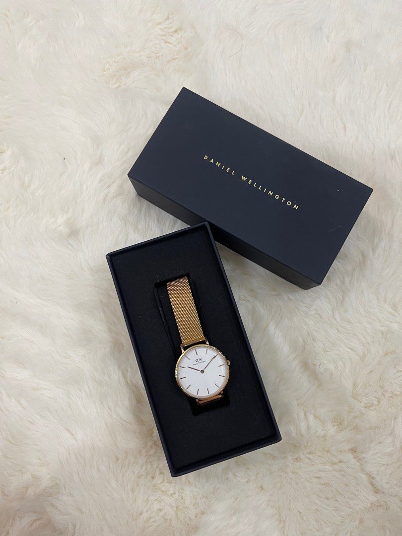 Daniel Wellington Watch, Women's Fashion, Watches & Accessories ...