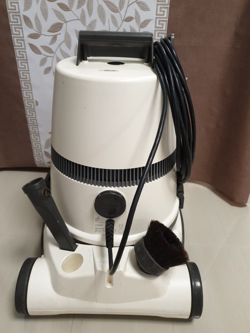 Delphin Vacuum Cleaner, Furniture & Home Living, Cleaning & Homecare ...