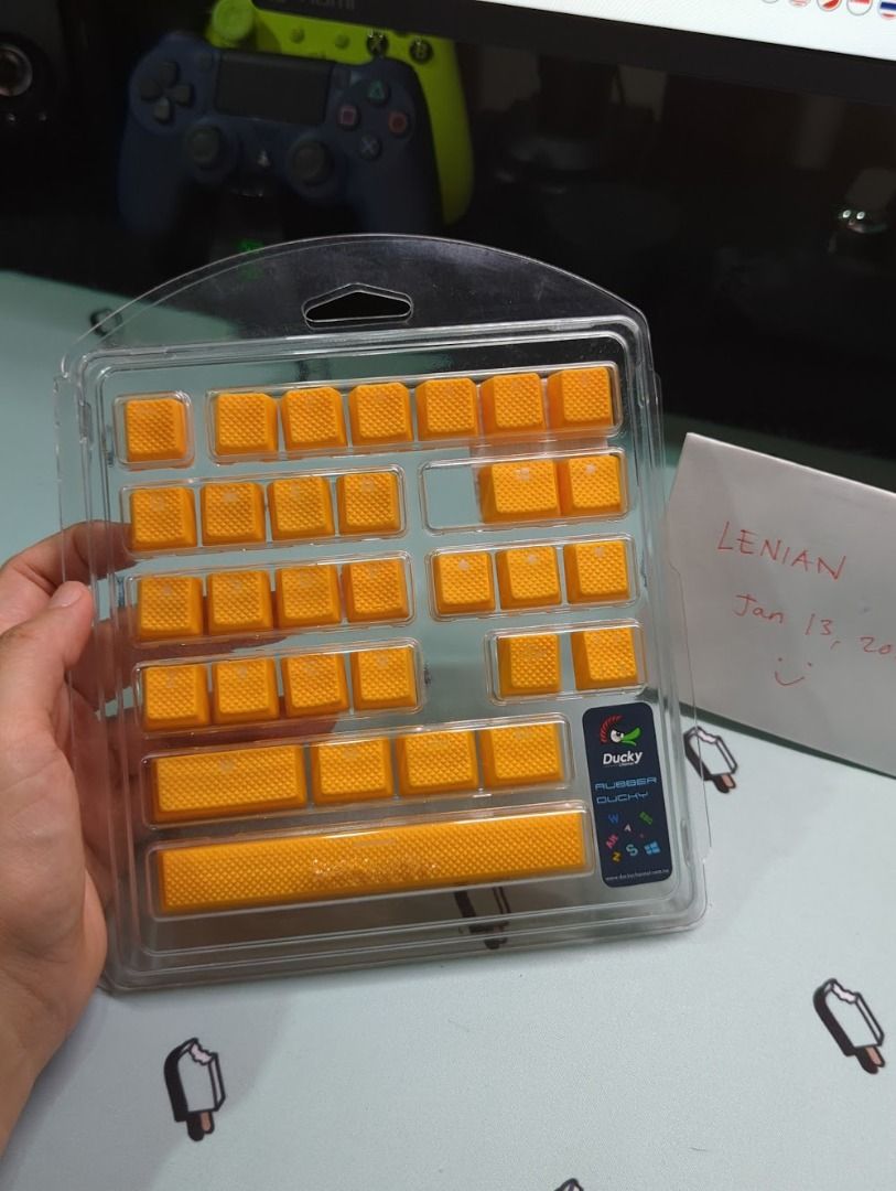 Ducky PBT Seamless Rubber Yellow Keycap Set (31 keys) Cherry Profile, Computers & Tech, Parts ...