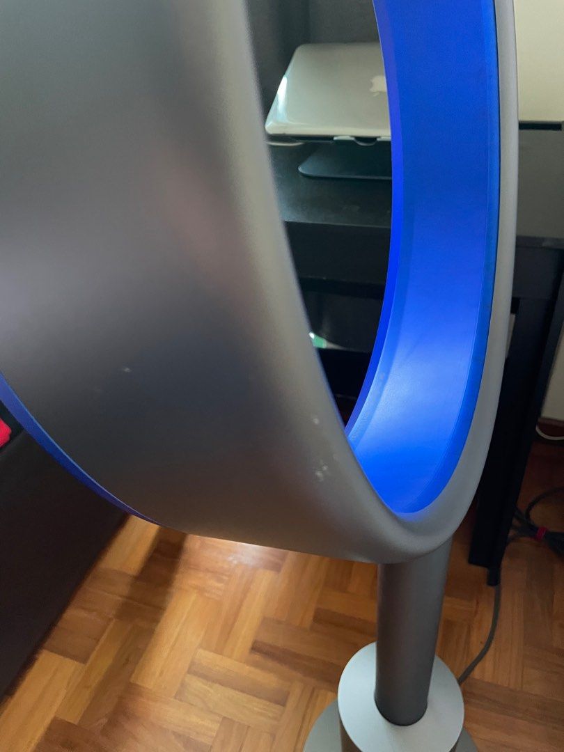 Dyson AM08 Fan, TV & Home Appliances, Other Home Appliances on Carousell