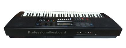 Electronic Keyboard PSR-483 (61Key), Hobbies & Toys, Music & Media ...