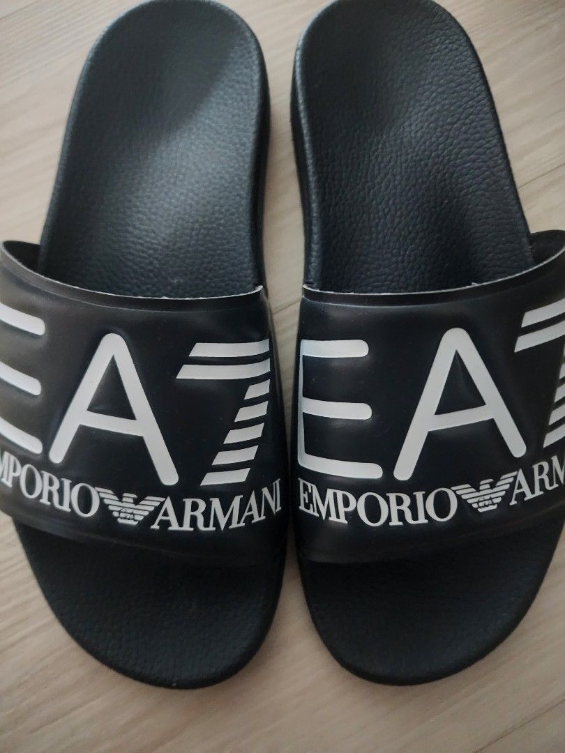Emporio Armani Sliders, Men's Fashion, Footwear, Flipflops and Slides ...