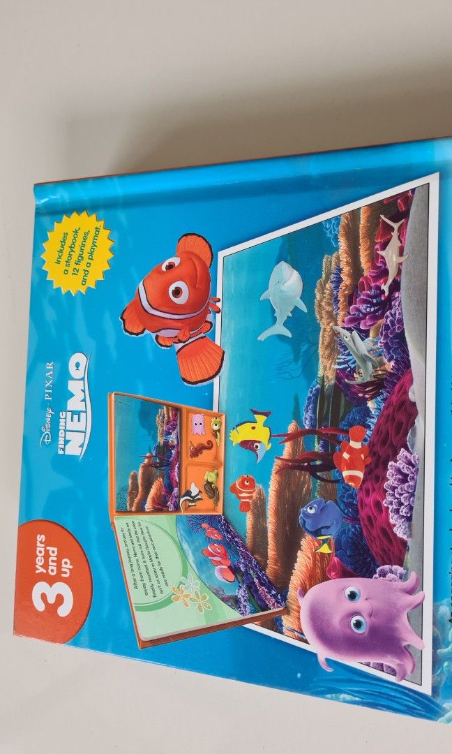 Finding Nemo book with figurines, Hobbies & Toys, Books & Magazines ...