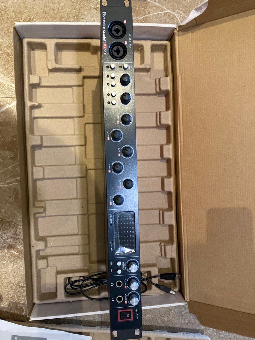 Focusrite Scarlett 18i20 Gen 1, Audio, Other Audio Equipment on Carousell
