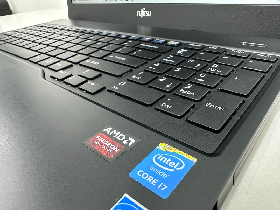 Fujitsu i7 Gaming/Work/Entertainment Laptop + 8GB ram + 6GB Graphics ...