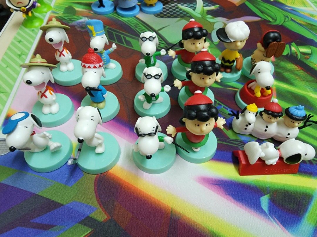 Furuta 朱古力蛋 玩具 Snoopy 迪士尼 Minions 角落生物, 興趣及遊戲, 玩具 & 遊戲類 - Carousell