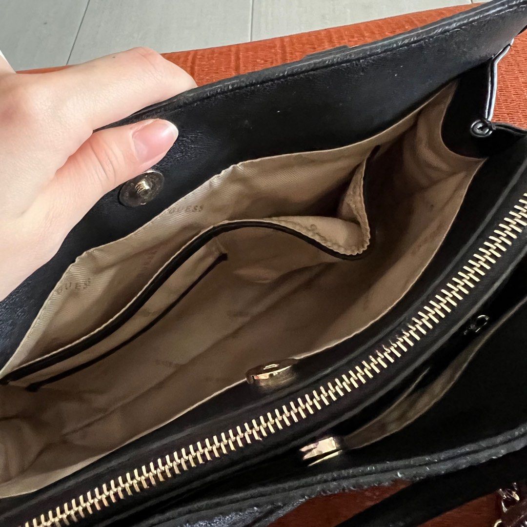 Guess Monogram Bag w/ Chain Details, Women's Fashion, Bags & Wallets ...