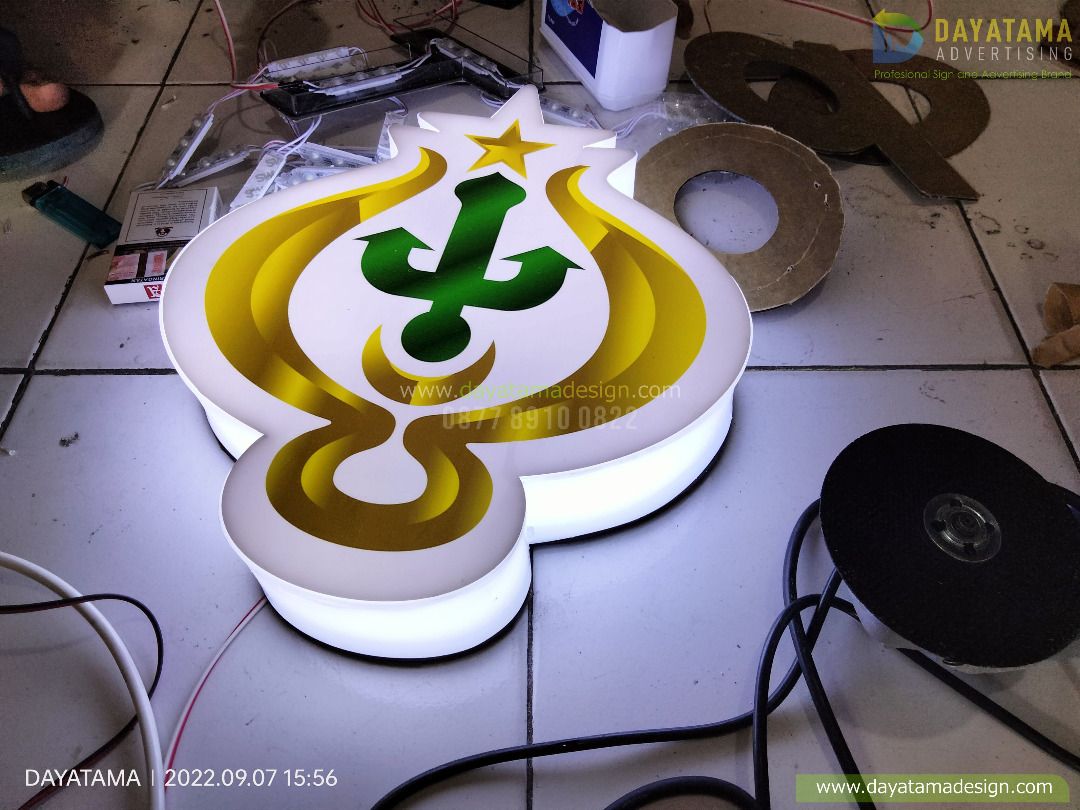 Harga Neon Box Bandung Raya, Desain & Kerajinan Tangan, Karya Seni di ...