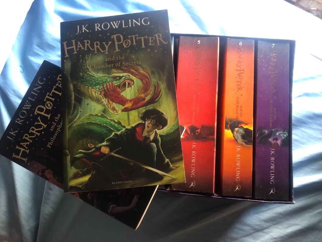 HARRY POTTER BOOK BUNDLE, Hobbies & Toys, Books & Magazines, Fiction ...