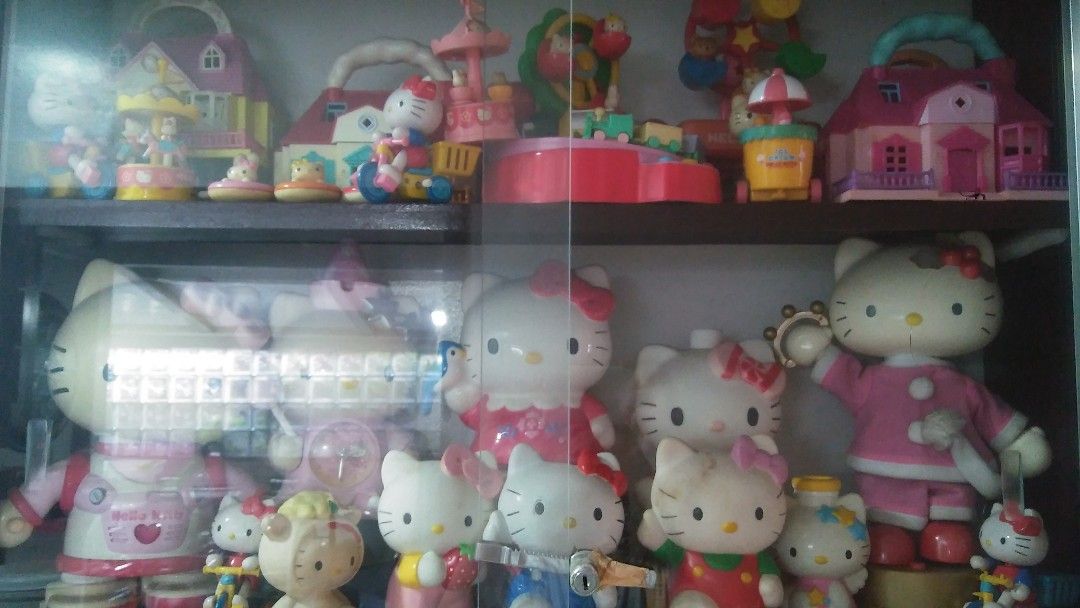 Hello kitty collectors Items vintage/rare, Hobbies & Toys, Toys & Games ...