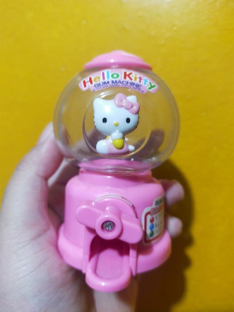Hello Kitty Gum Machine Pink, Hobbies & Toys, Toys & Games on Carousell