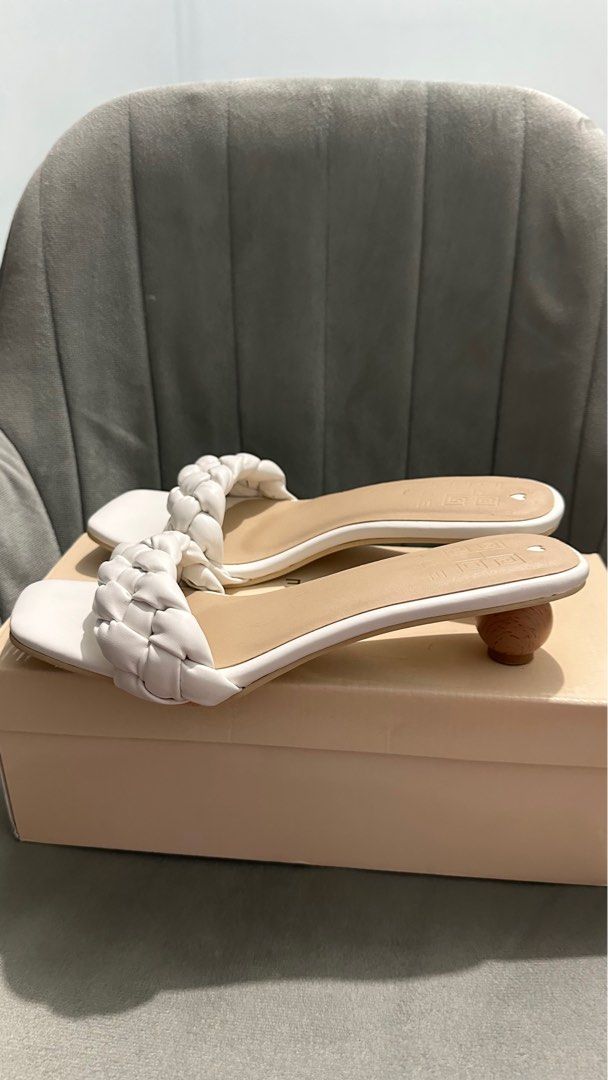 Hue Manila - Ingrid, Women's Fashion, Footwear, Heels on Carousell