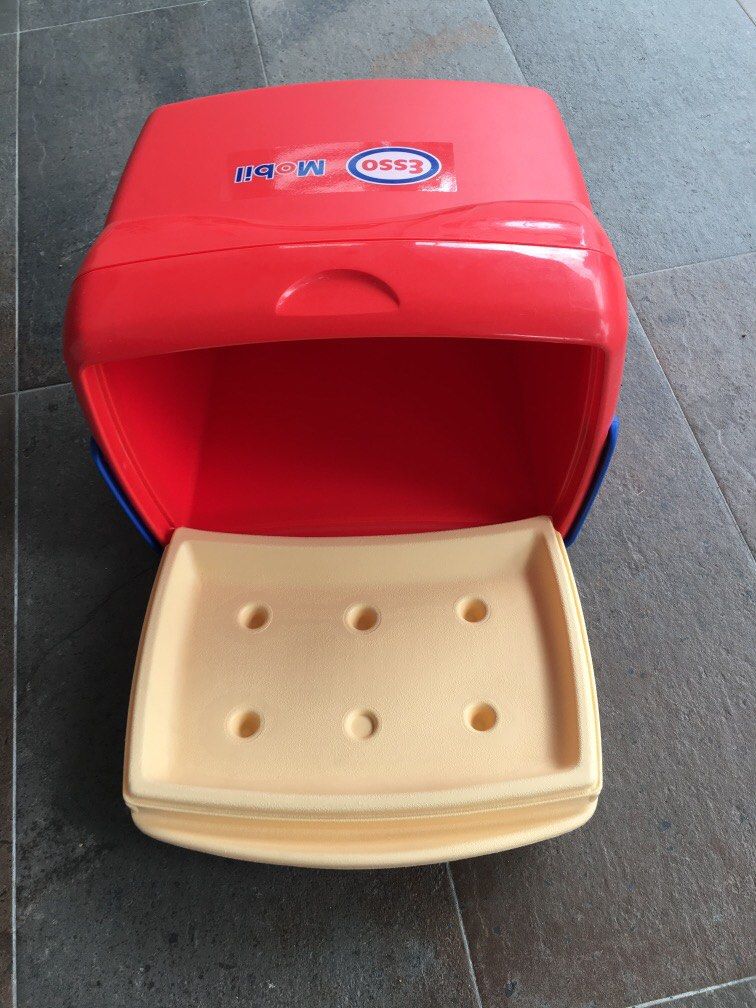 Ice box, Furniture & Home Living, Kitchenware & Tableware, Water ...