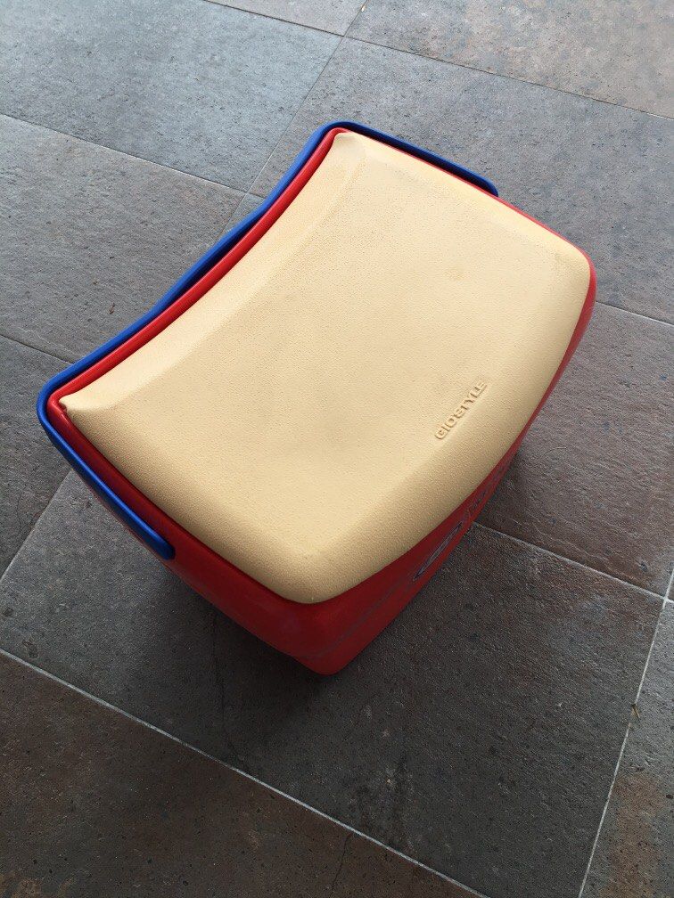 Ice box, Furniture & Home Living, Kitchenware & Tableware, Water ...