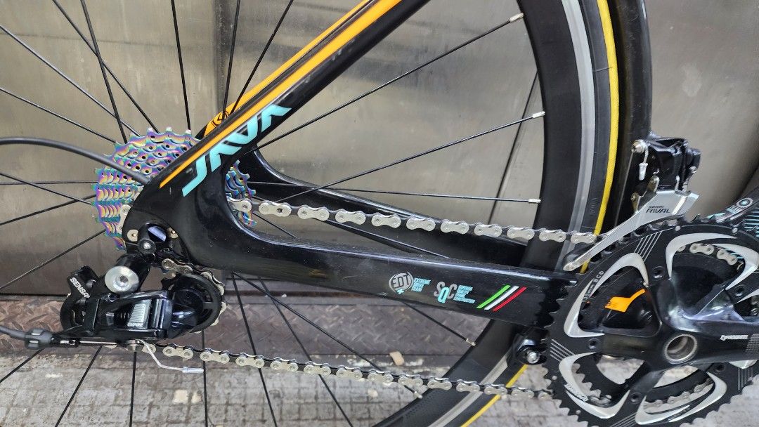 JAVA VITTORIA 53CM CARBON, 運動產品, 單車及配件, 單車 - Carousell