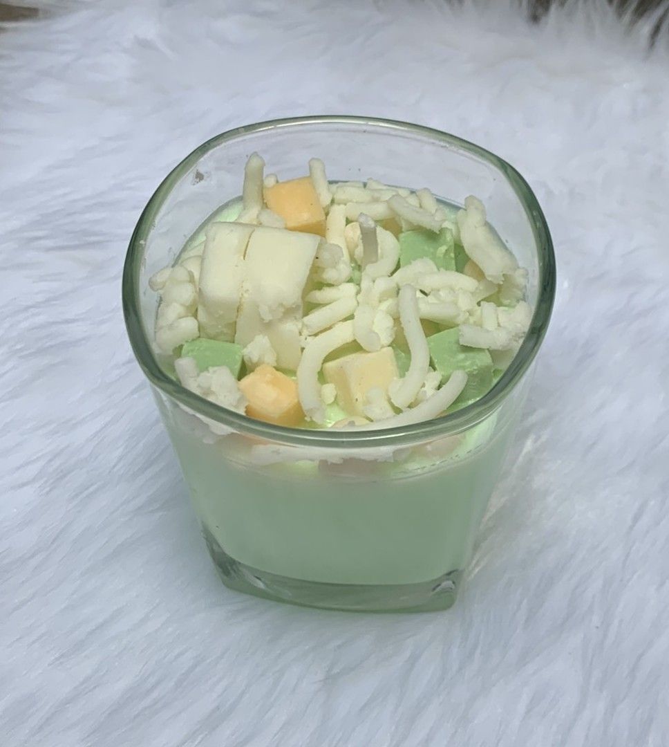 Kandeler Buko Pandan | Filipino Dessert Candle 120ML, Beauty & Personal ...