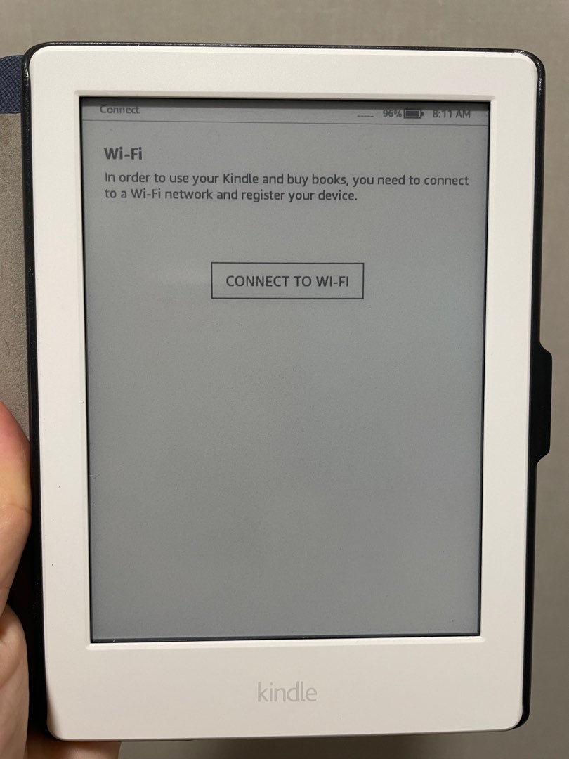 Kindle basic 2 8th Gen (with cover), Mobile Phones & Gadgets, E-Readers ...