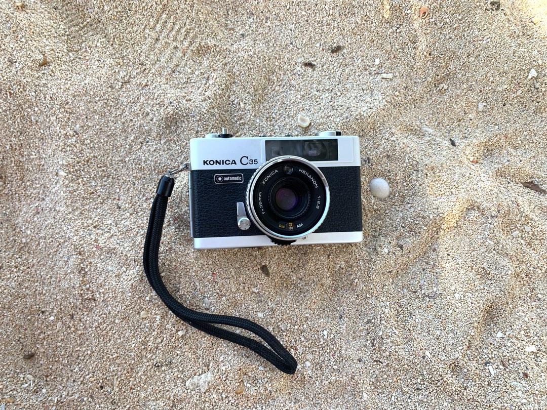 KONICA C35 AUTOMATIC 35MM FILM CAMERA, Photography, Cameras on Carousell