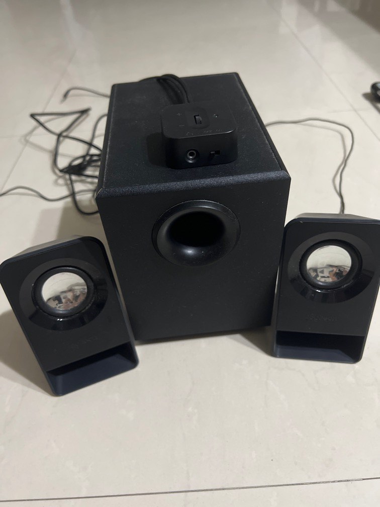 Logitech Desktop Speakers With Subwoofer Audio Soundbars Speakers Amplifiers On Carousell