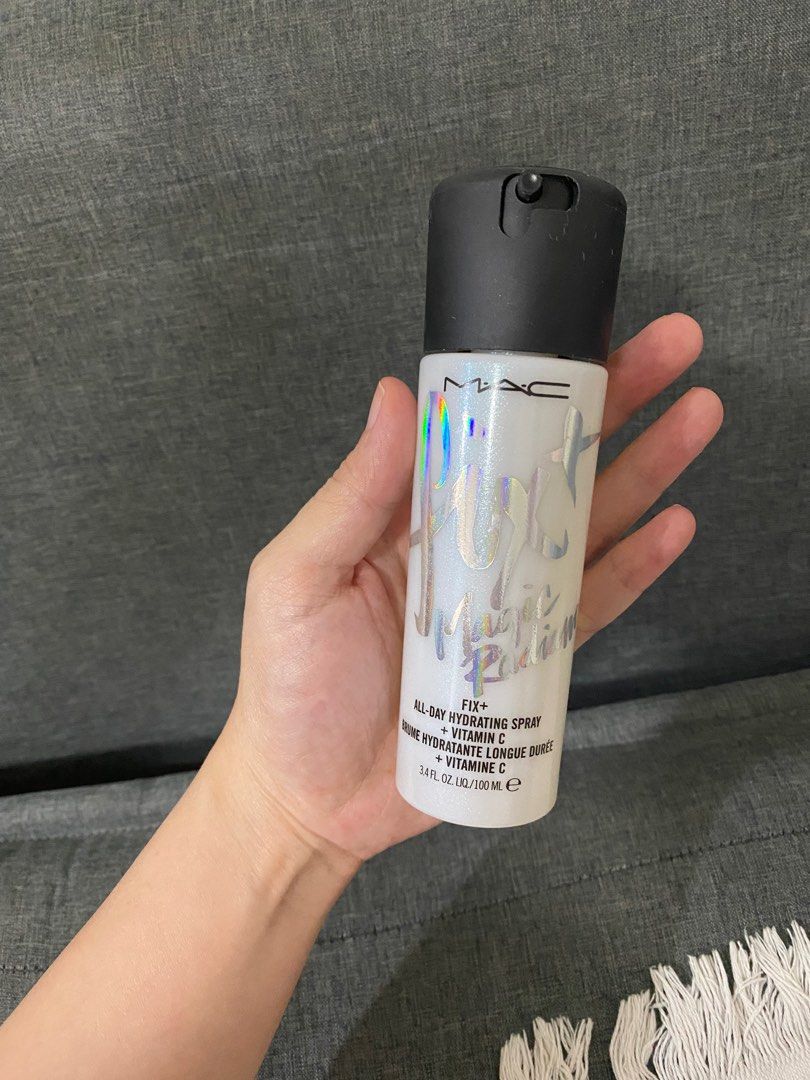 MAC Fix+ Magic Radiance 100mL Hydrating Vitamin C Setting Spray, Beauty ...