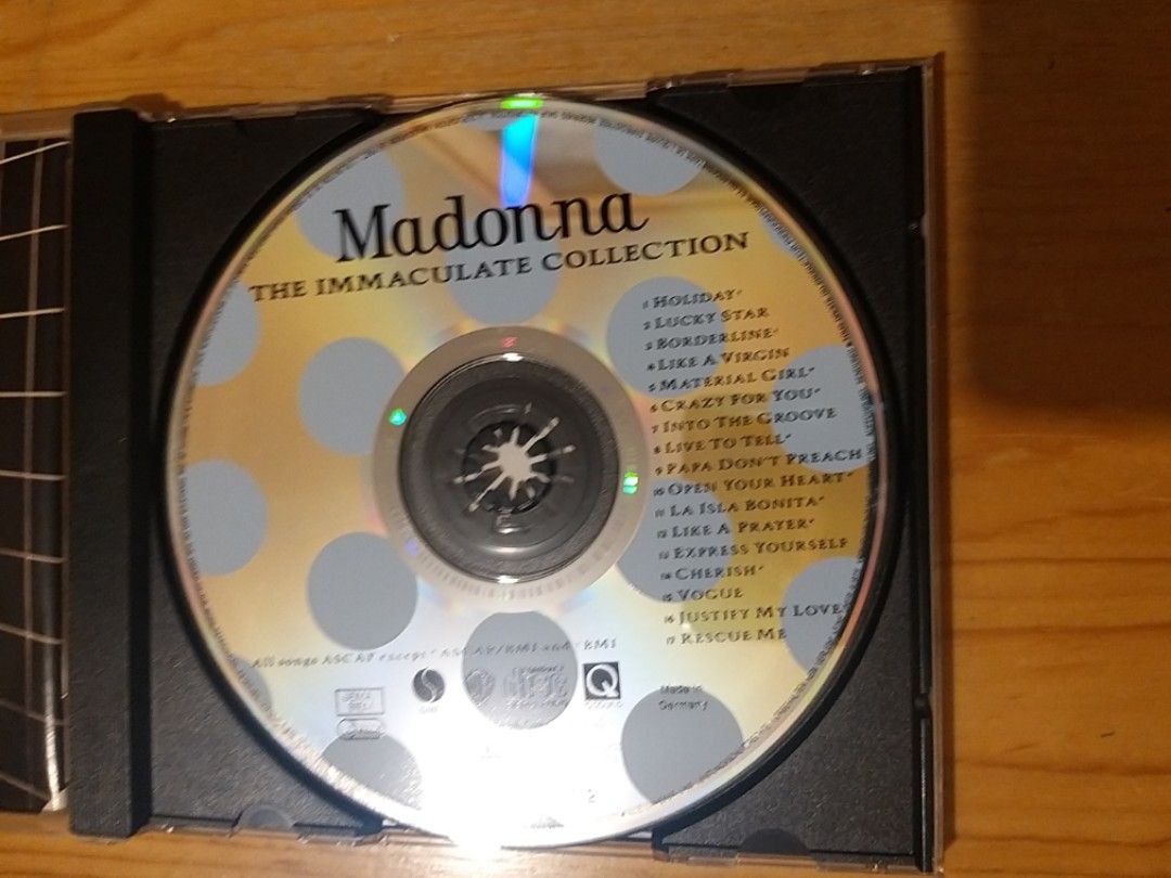 麥當娜Madonna Immaculate Collection CD精選碟, 興趣及遊戲, 音樂、樂器 & 配件, 音樂與媒體 - CD 及 ...