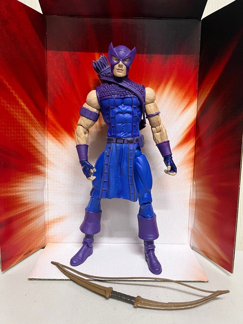 Marvel Select Hawkeye Figure, Hobbies & Toys, Toys & Games on Carousell