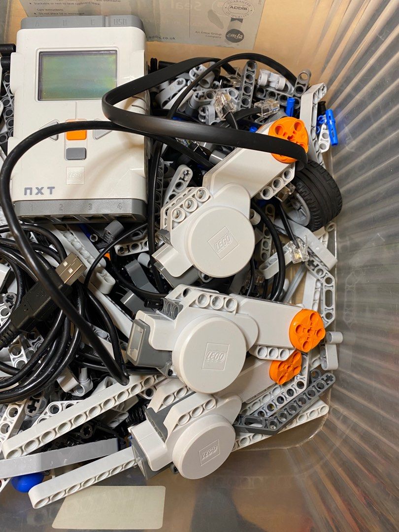 Lego Mindstorms NXT 2.0 8547, Hobbies & Toys, Toys & Games on Carousell