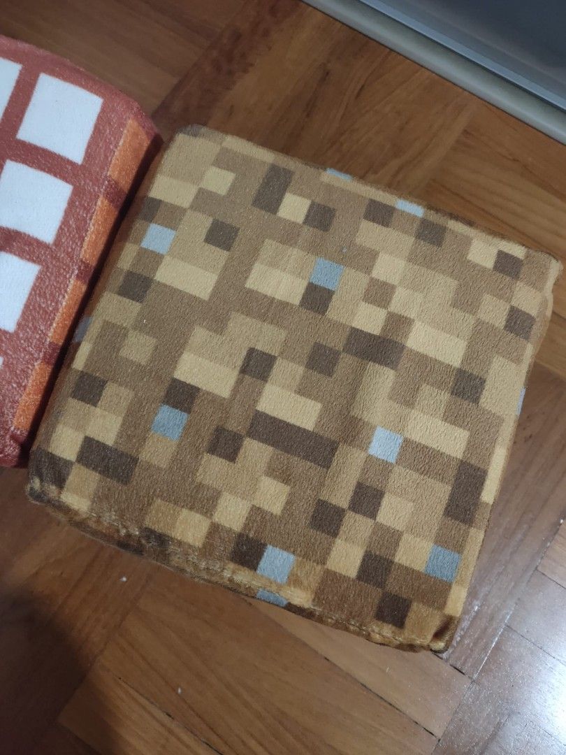 Minecraft block plush, Hobbies & Toys, Toys & Games on Carousell