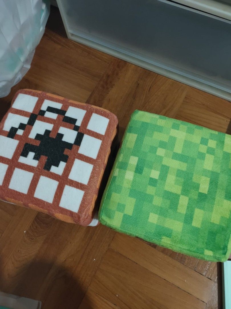 Minecraft block plush, Hobbies & Toys, Toys & Games on Carousell