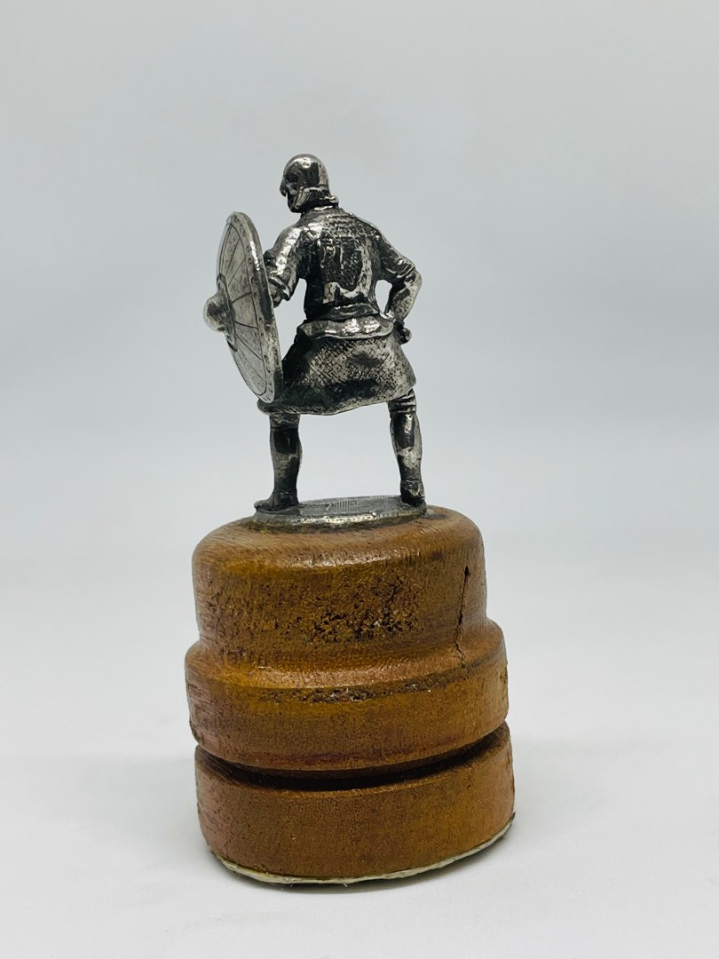 Miniature Gladiator on top of a wooden base. Handcrafted, Hobbies ...