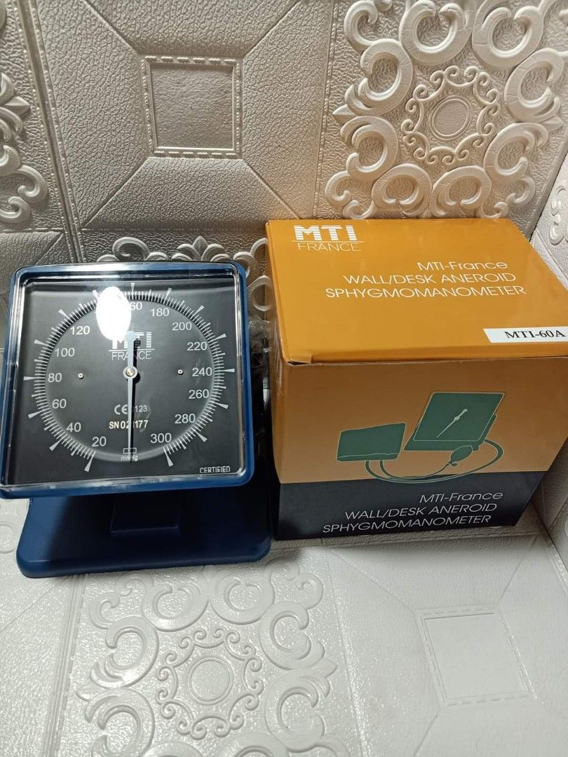 MTI-France Wall/Desk Aneroid Sphygmomanometer, Health & Nutrition ...
