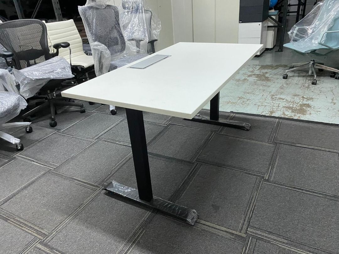 Newstar Extendable Table, Meeting Table, Office Desk, Office Furniture ...