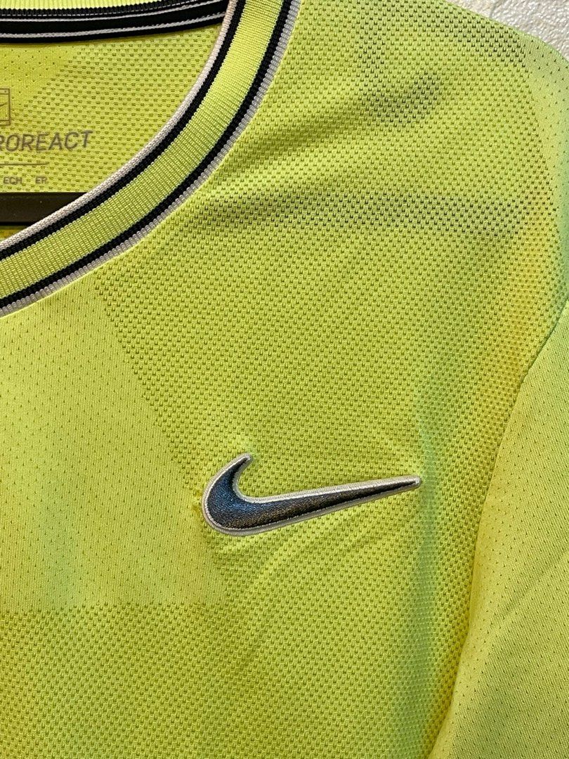 NIKE AEROREACT DRI FIT NEON GREEN SHIRT, Men's Fashion, Activewear on ...