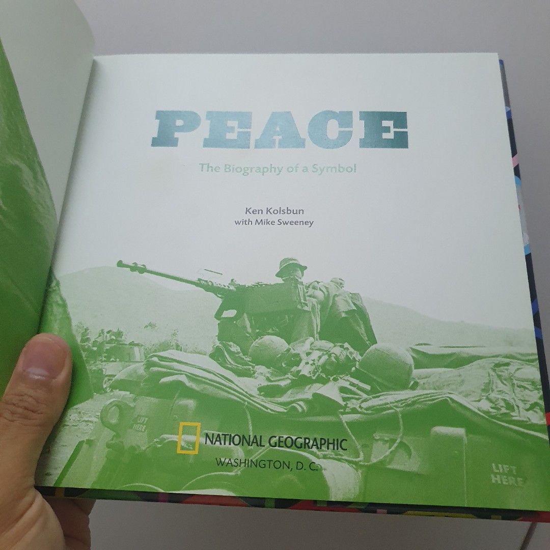 Peace book buku, Hobbies & Toys, Books & Magazines, Magazines on Carousell