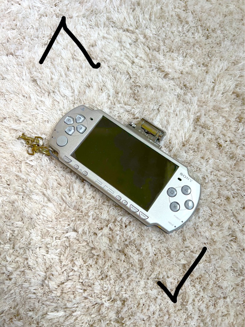 PSP SILVER 2000, Video Gaming, Video Game Consoles, PlayStation on ...