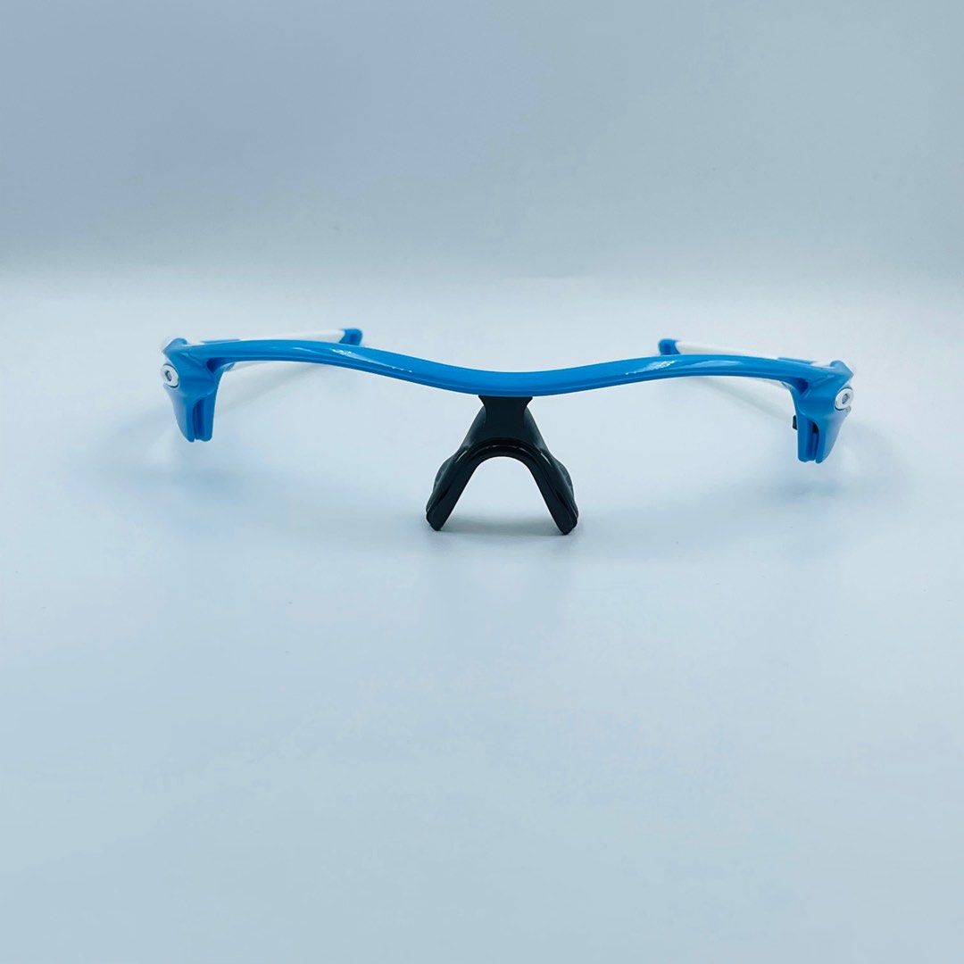 Rare Oakley Radarlock (A) Sky Blue Frame only, Men's Fashion, Watches ...
