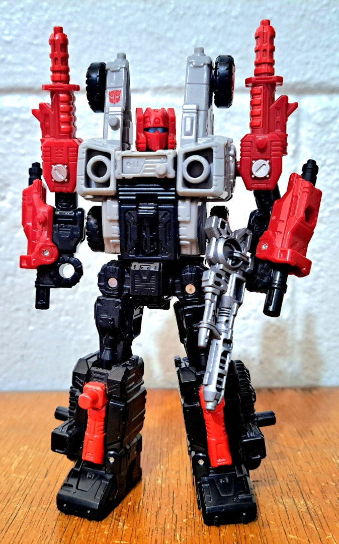 Red Cog - Transformers Legacy, Hobbies & Toys, Toys & Games on Carousell