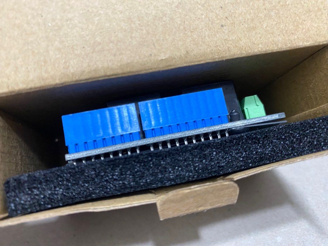 Relay Shield/ Arduino/ Seeed studio, 手提電話, 電話及其他裝置配件, 其他電子周邊配件及產品 ...