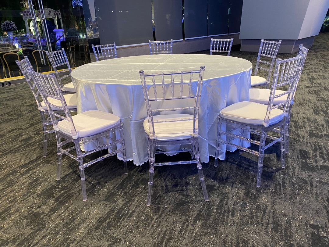 RENTAL - Round Table with Linen for 8 / 10/12 pax, Furniture & Home ...