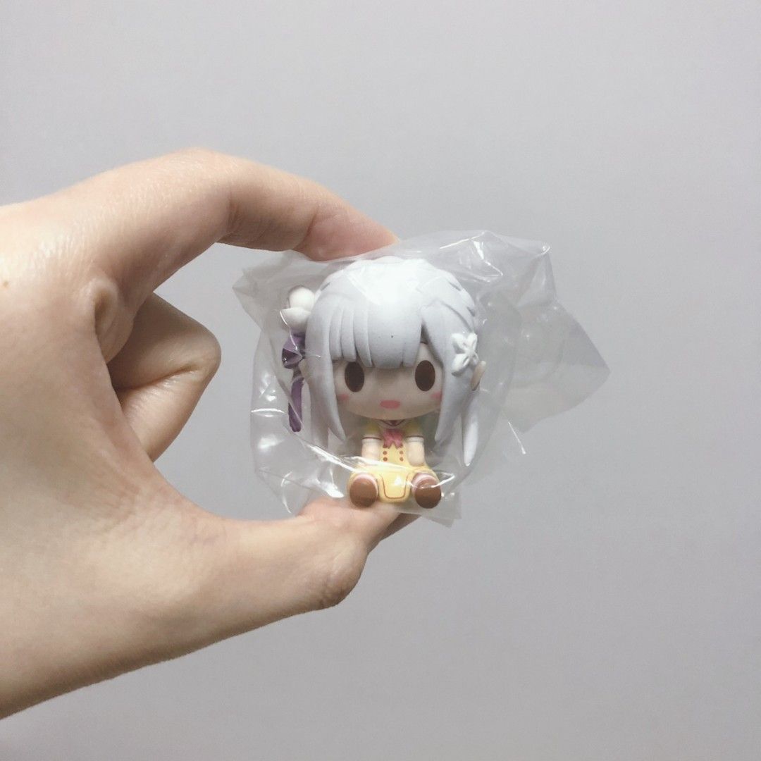[Set] Rezero Sweet Happy Life Kuji Emilia and Beatrice Mini Figures ...