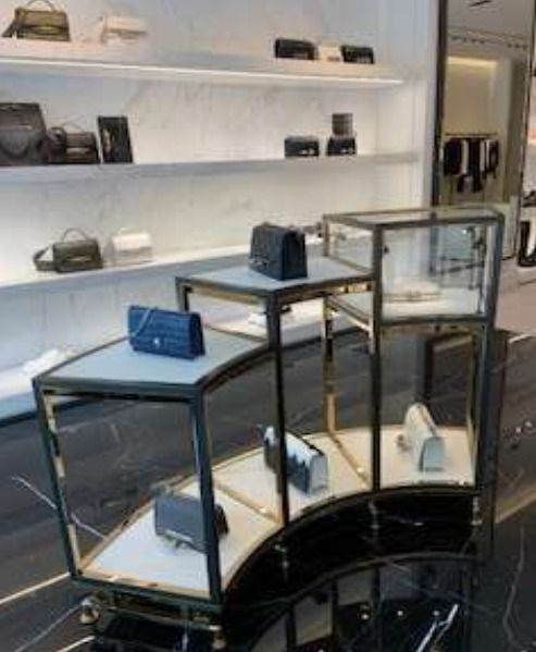 Showcase Table Cabinet, Furniture & Home Living, Furniture, Shelves ...