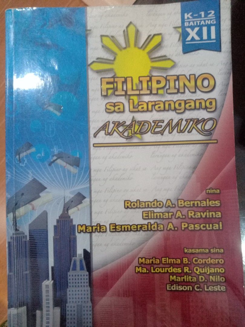 SHS BOOKS | Filipino sa Larangang Akademiko, Hobbies & Toys, Books ...
