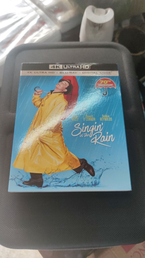 Singin' in the Rain (70th Anniv Edition / 4K Ultra HD + Blu-ray + Digital HD)(slipcase), Hobbies ...