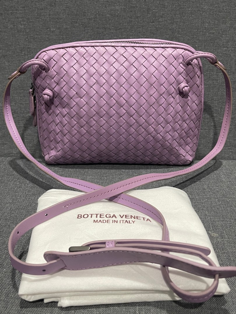 Sling banig, Luxury, Bags & Wallets on Carousell