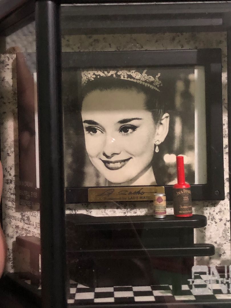 Spazio Sicura G. Sasho - desk clock mini bar diorama by lady mate japan ...